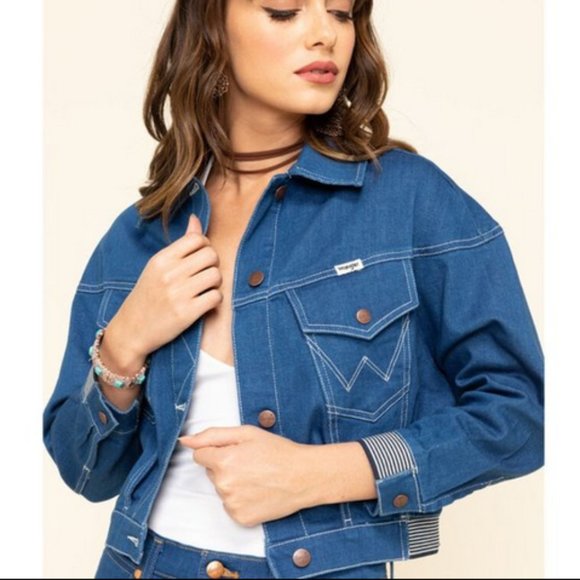 Wrangler | Jackets & Coats | Wrangler S Low Dip Denim Crop Jean Jacket ...